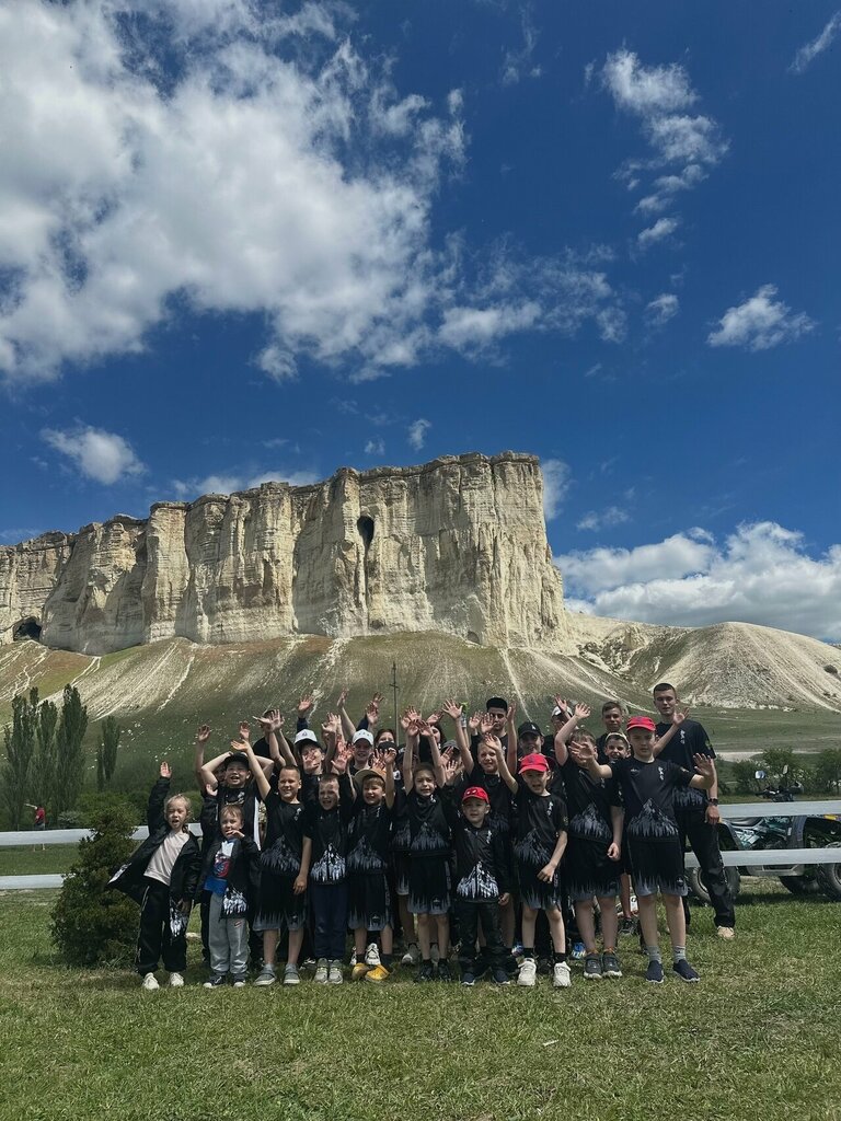 Spor kulüpleri Белая Скала, Belogorsk, foto