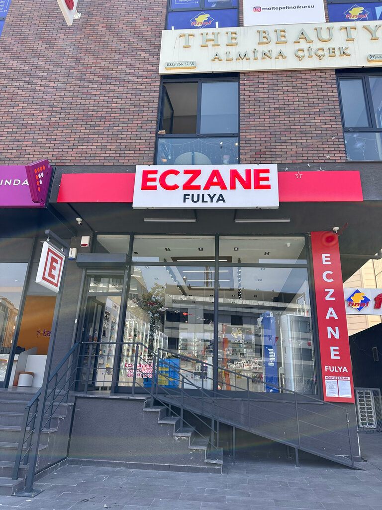 Eczaneler Fulya Eczanesi, İstanbul, foto