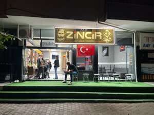 Mr Zincir Saç Sakal Tasarım (Aksaray, Aksaray Merkez , 35. Buyuk Bolcek Cad., 12H), kuaförler  Aksaray'dan