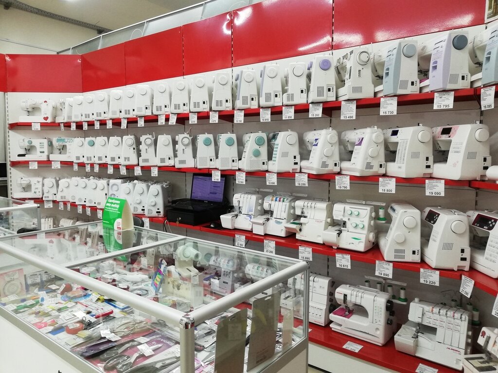 Elektrik ve benzinle çalışan aletler Магазин Техно Лидер, İşim, foto