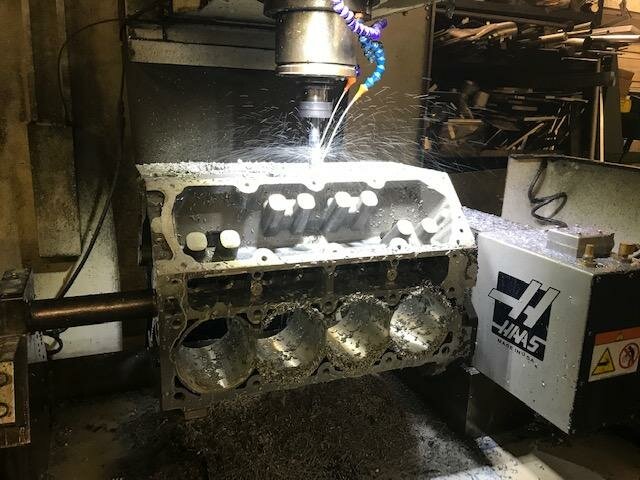 Otomobil yedek parçaları Wolverine Engines, Florida Eyaleti, foto