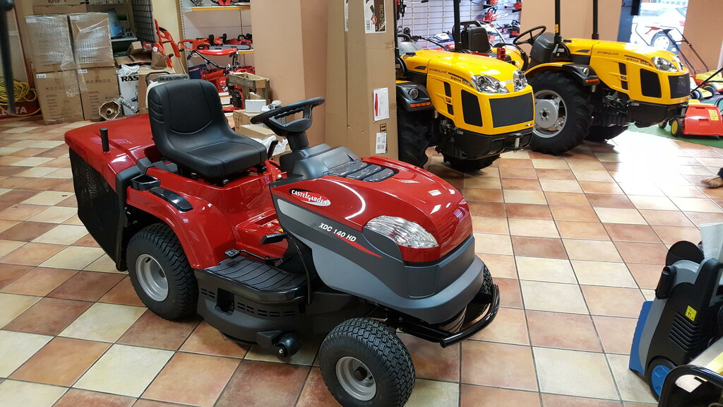 Bahçe ekipmanları ve teknolojileri Comercial Agrícola Loren B. B. S., Zaragoza, foto