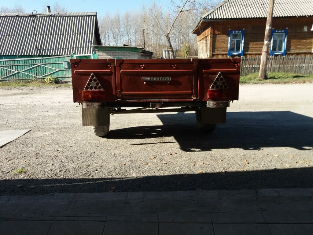 Otomobil yedek parçaları Распродажа запчастей, Iskitim, foto