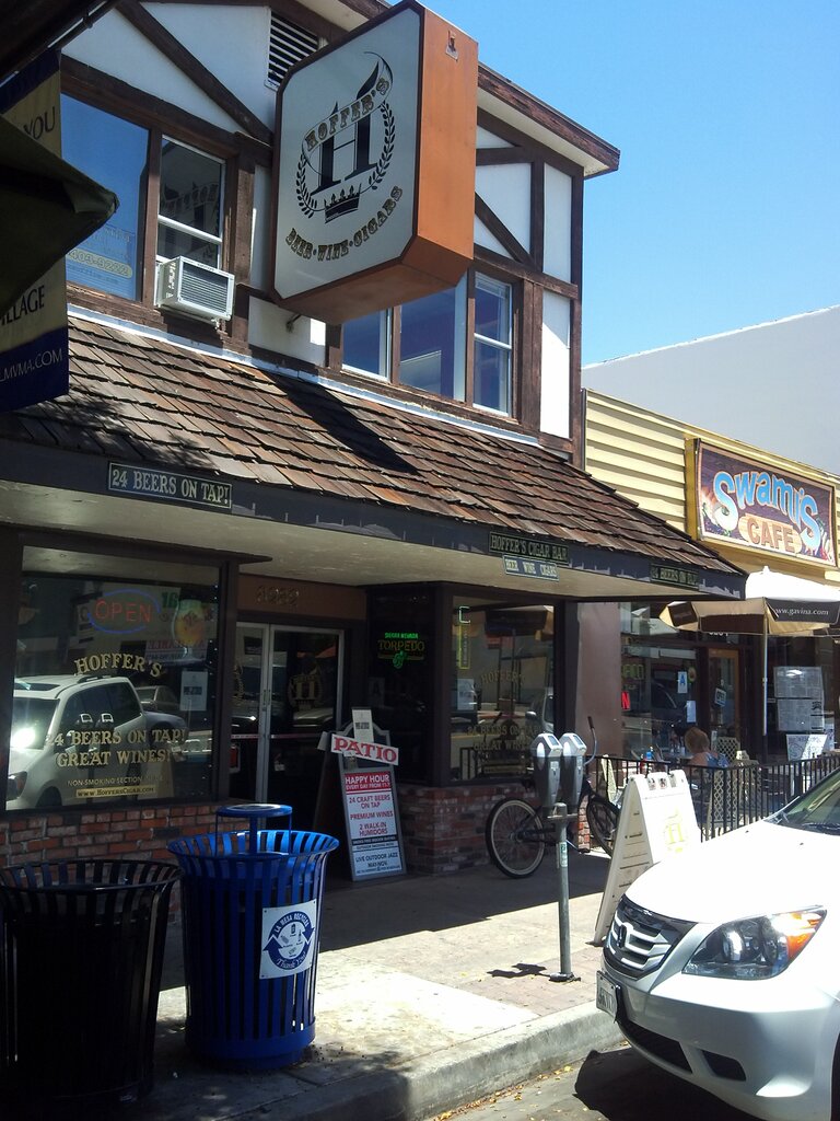Bar Hoffer's Cigar Bar, La Mesa, foto