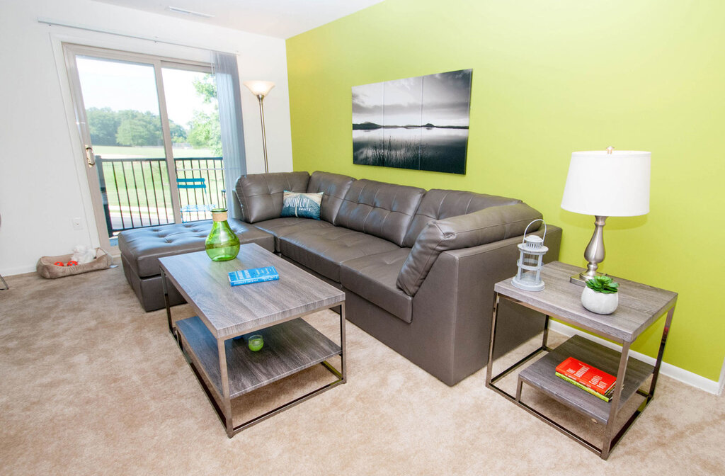 Emlak ofisi Doncaster Village Apartments, Maryland Eyaleti, foto
