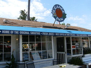 Orange Inn (California, Pacific Coast Highway), kahve dükkanları  Laguna Beach'ten