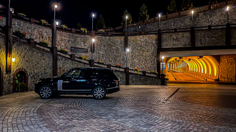 Oto kiralama Range Rover Plus, Soçi, foto