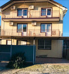 Zlato Skifov (Khvoynaya ulitsa No:9А, Lazarevskoe Residential District), otel  Soçi'den