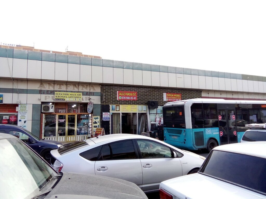 Perde ve korniş üreticileri Магазин штор и жалюзи, Bakü, foto