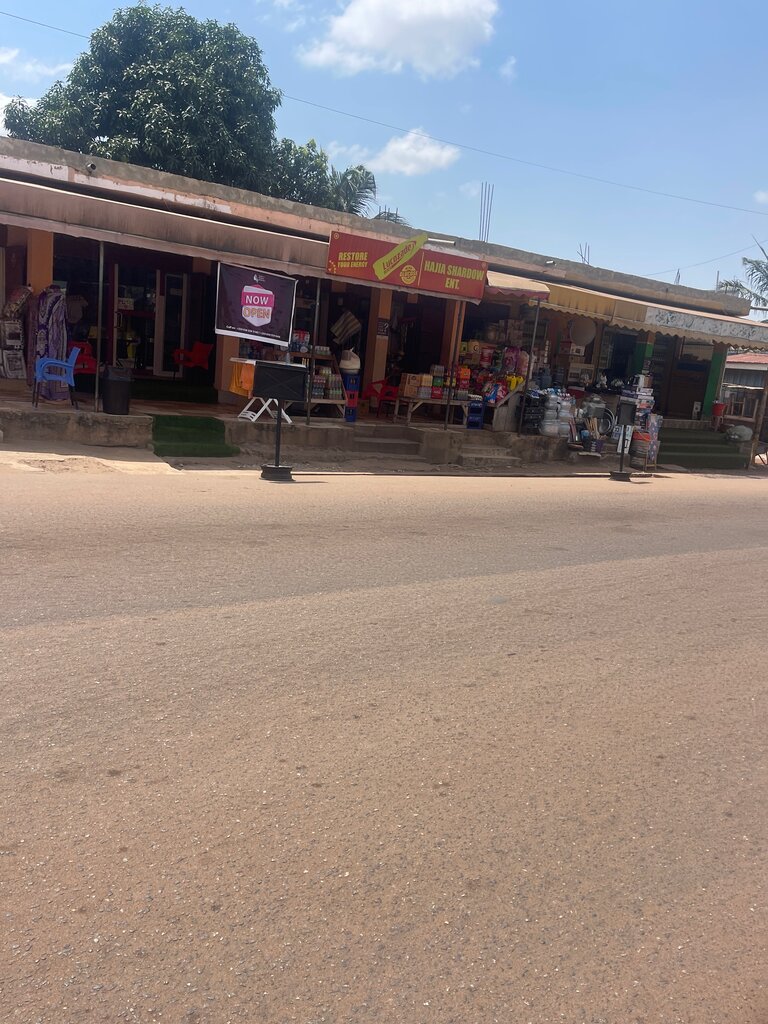 Market Hajia Shadow Enterprise, Dünya, foto