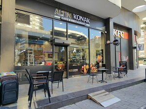 Altın Konak Cafe& Restaurant (Kavaklı Mah., Yeşilyurt Cad., No:17F, Beylikdüzü, İstanbul), restoran  Beylikdüzü'nden