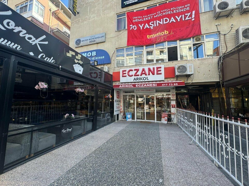 Eczaneler Arıkol Eczanesi, Ankara, foto