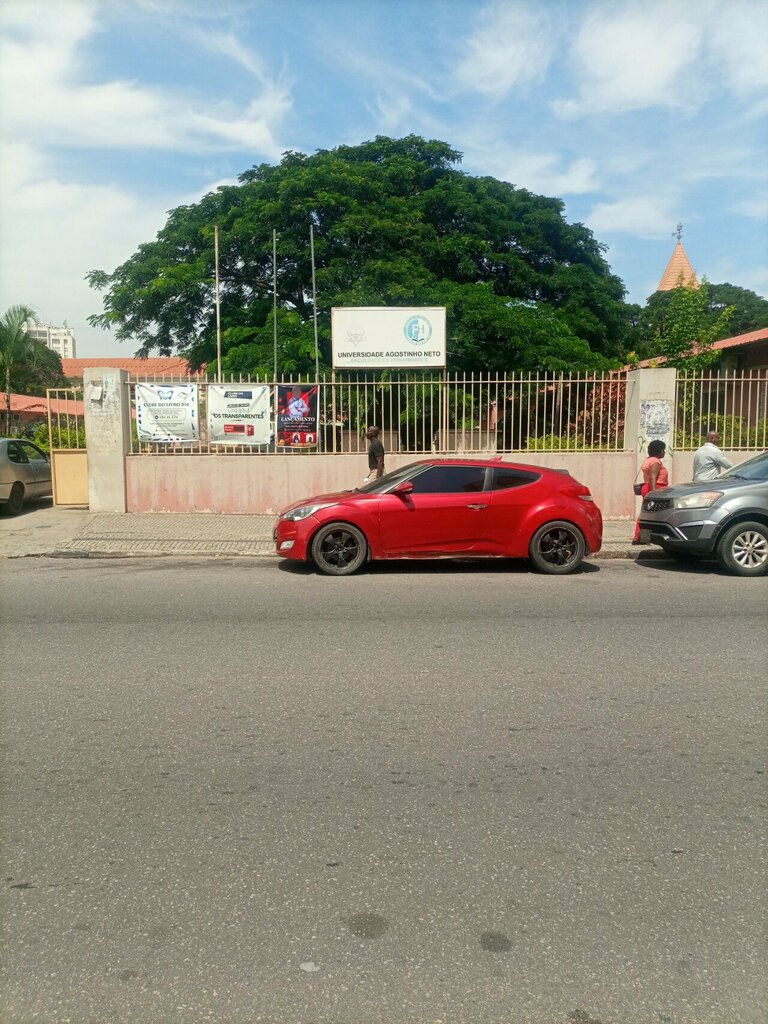 Üniversiteler UAN, Faculdade de Humanidades, Loanda, foto