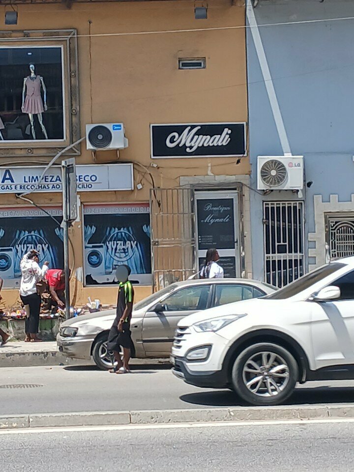 Giyim mağazası Mynali, Loanda, foto
