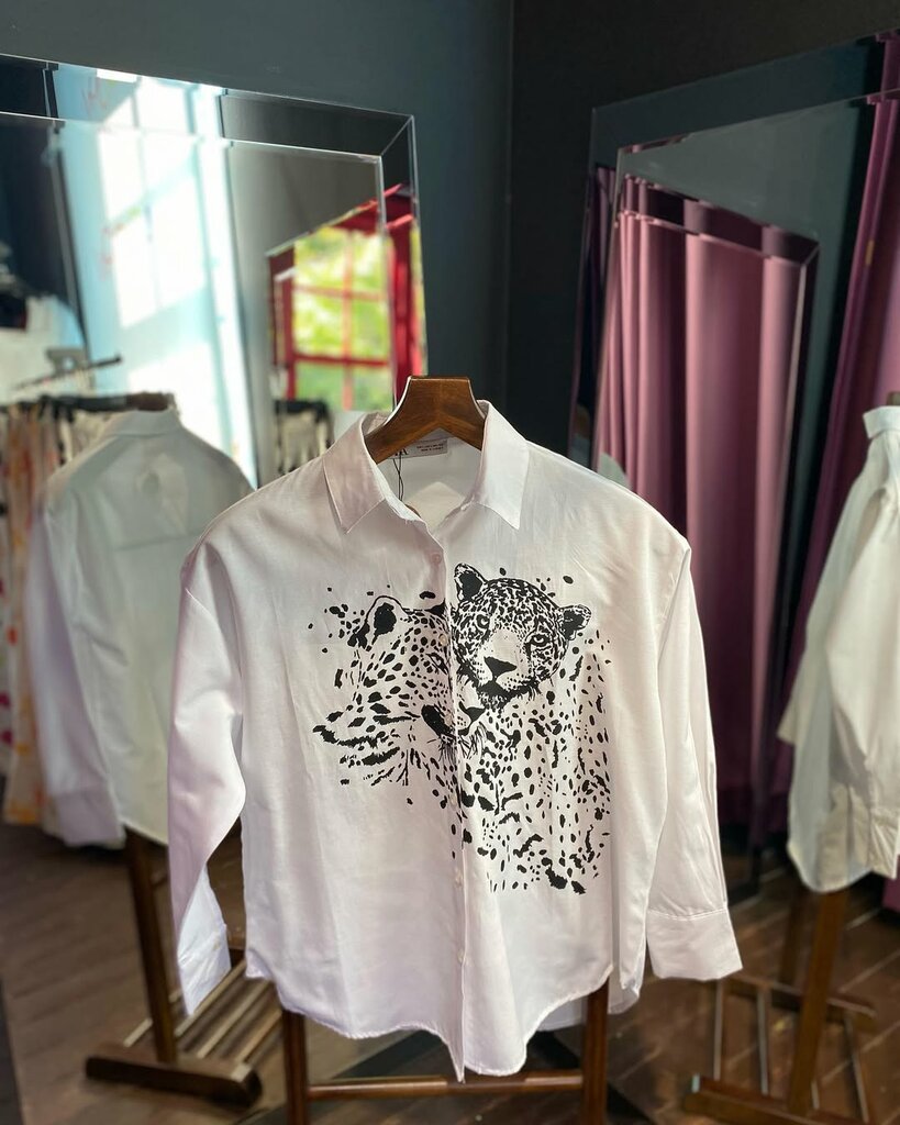 Giyim mağazası Waooow style, İzmir, foto