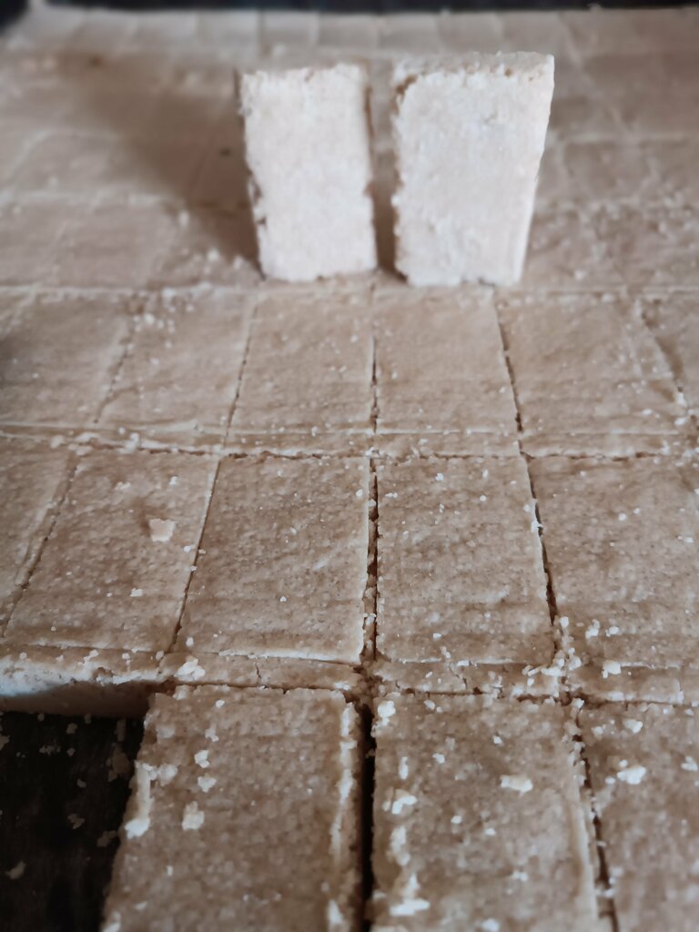 Şekerleme tatlı ve pastacılık ürünleri Les Gâteaux de Jesus, Abican, foto