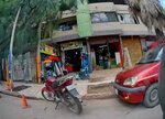 Comercial Ledezma (Department of Cochabamba, Provincia de Cercado, Cochabamba, Avenida Doctor Guillermo Urquidi), motosiklet yedek parçaları  Cochabamba'dan