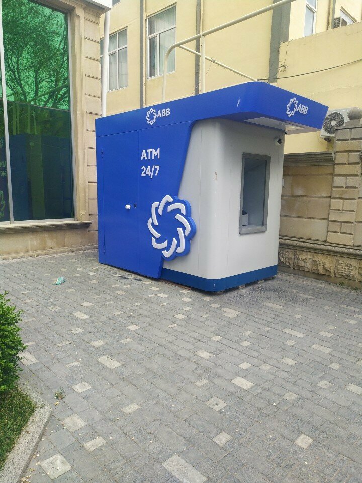 ATM'ler Azərbaycan Beynəlxalq Bankı, Bakü, foto