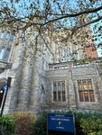 Yale Law School (Wall Street No:127), üniversiteler  New Haven'den