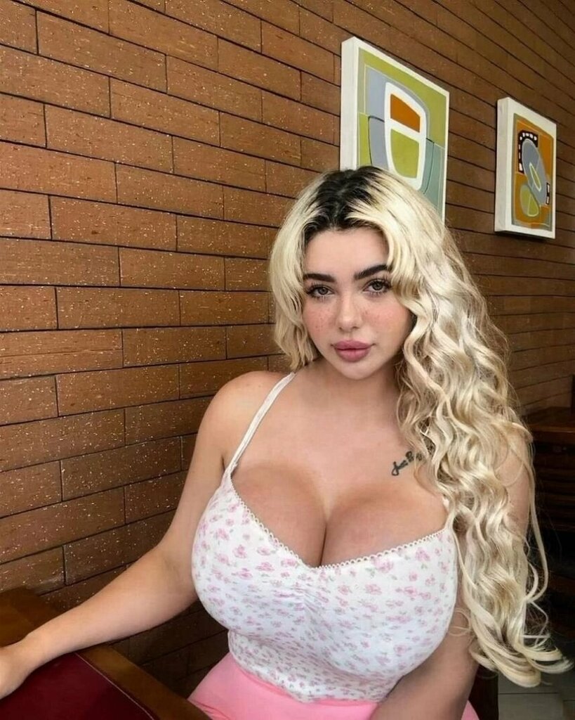 Stil uzmanı, makyöz Sonia Panama, Perm, foto