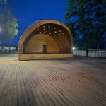 Летняя сцена (Tver Region, Bezhetsk, gorodskoy park), konser salonları  Bezheck'ten