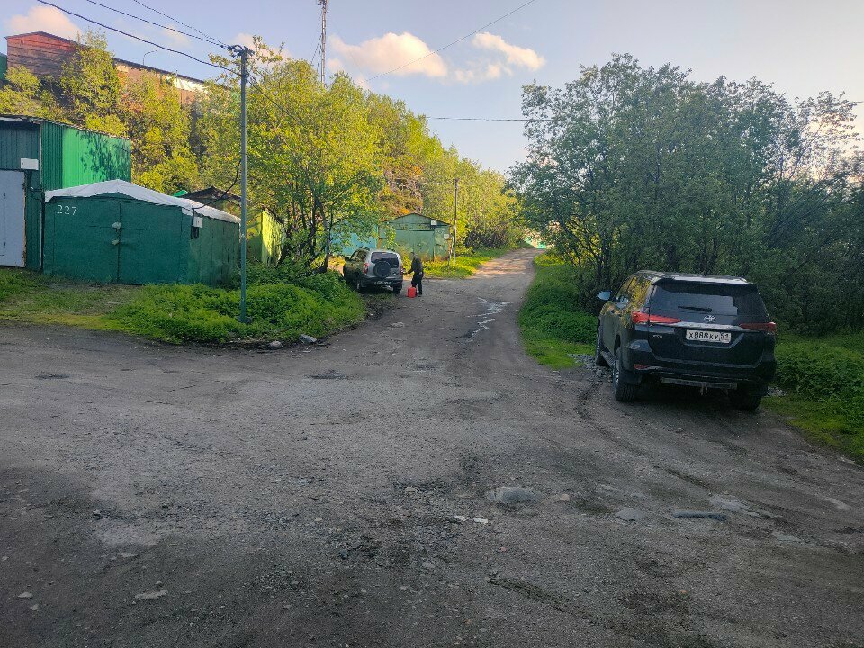 Garajlar ГК № 126, Murmansk, foto