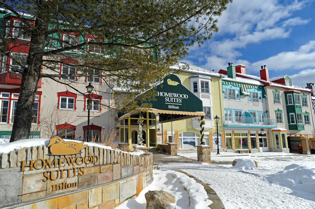 Otel Homewood Suites by Hilton Mont-Tremblant Resort, Mont‑Tremblant, foto