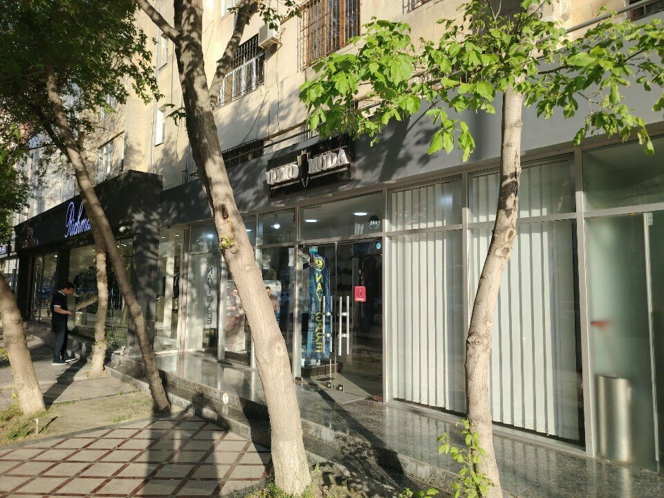 Giyim mağazası Uomo Moda, Bakü, foto