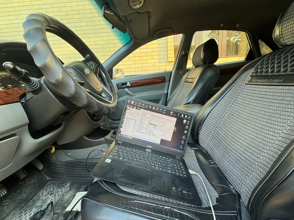 Otomobil servisi Auto Electrician, Semerkant eyaleti, foto