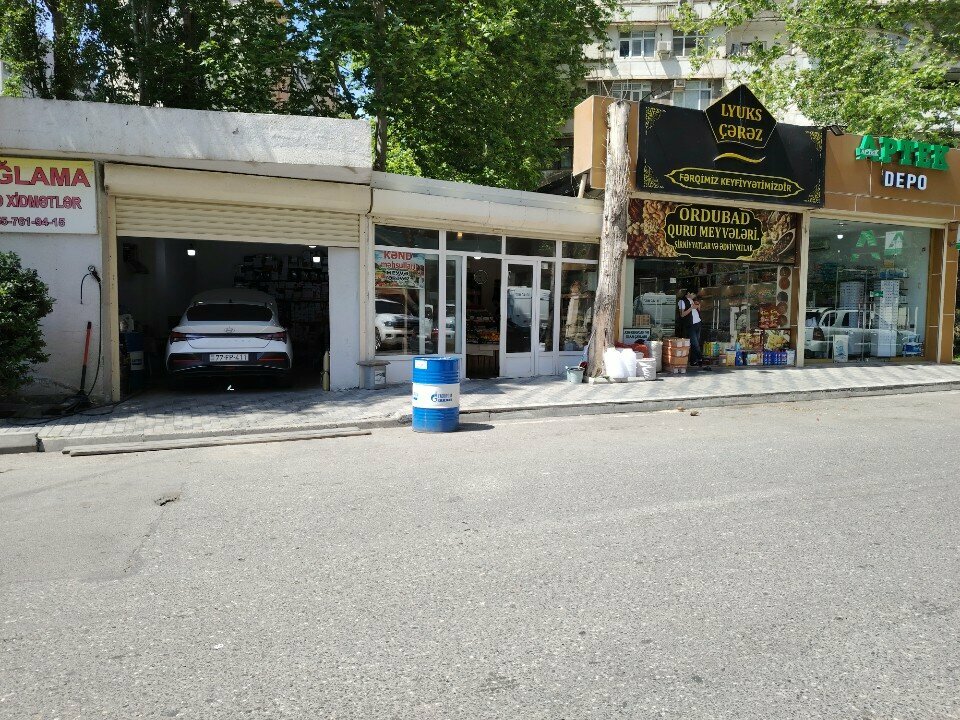 Manavlar Kənd Məhsulları, Bakü, foto