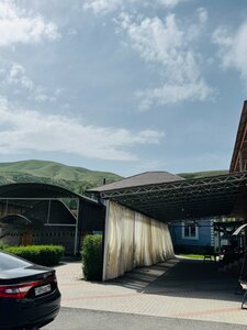 Saty (Q. Ultaraqov kóshesi No:30, Saty aýyly), otel  Almatı eyaletinden