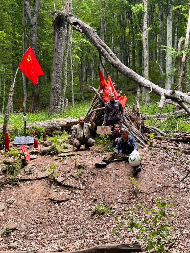 Dağ geçidi Перевал Дедов курень, Kırım Cumhuriyeti, foto
