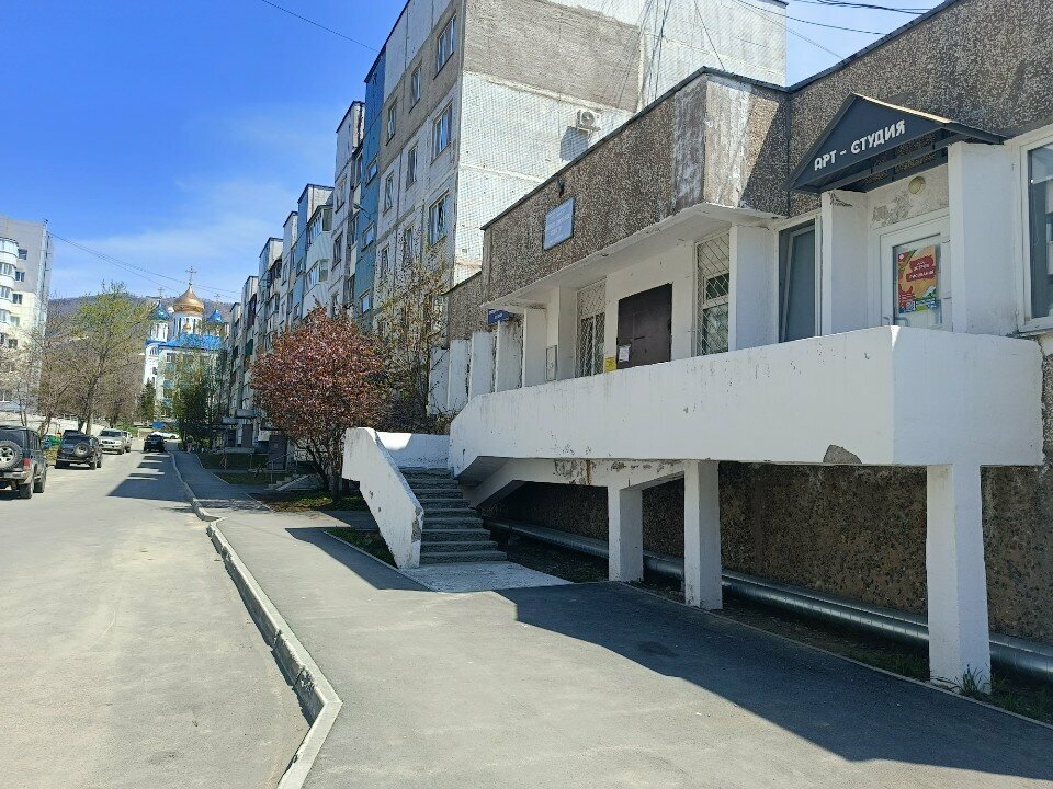 Konut servisleri kuruluşları Управляющая компания ХатХор, Sakhalinsk, foto