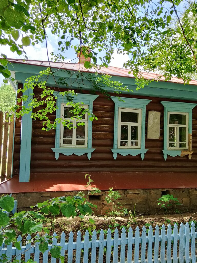 Anıt levhası, anıt taş Н.А. Заболоцкий, Tarusa, foto