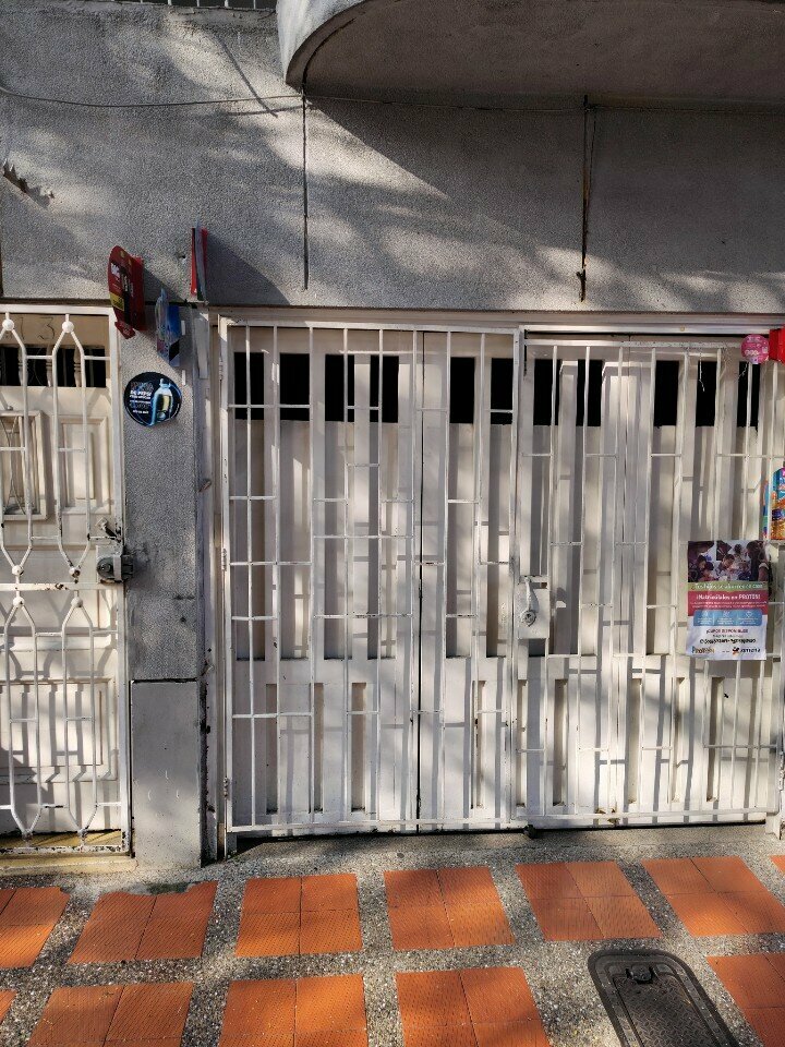 Market Grocery store, Medellin, foto