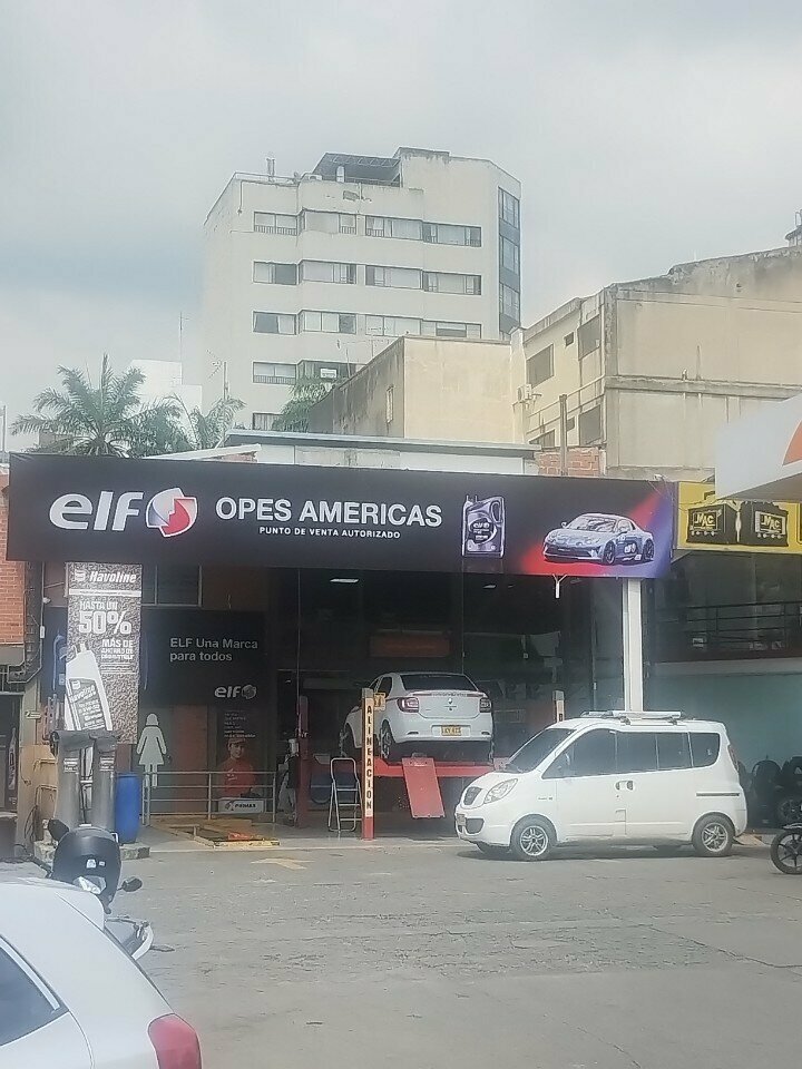 Benzin istasyonu Opes, Cali, foto