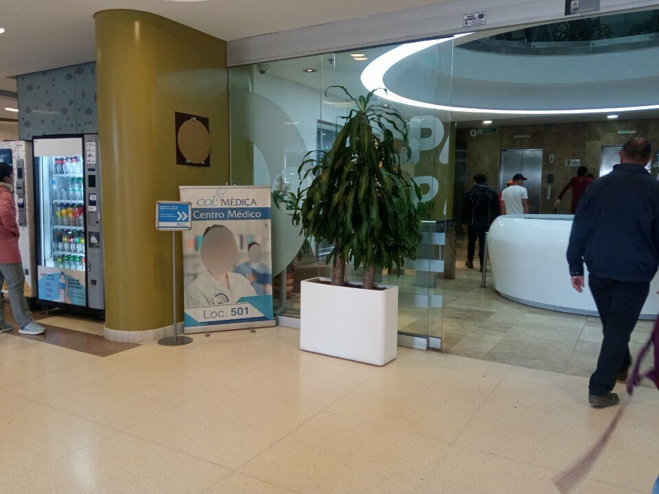 Tıp merkezleri ve klinikler Colmédica Suba - Centro Médico, Bogota, foto