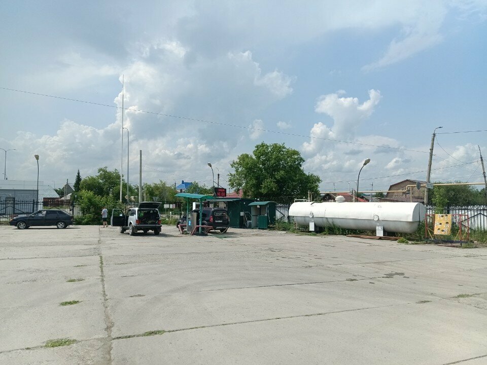 Otogaz dolum istasyonu Парадигма, Çeliabinsk, foto
