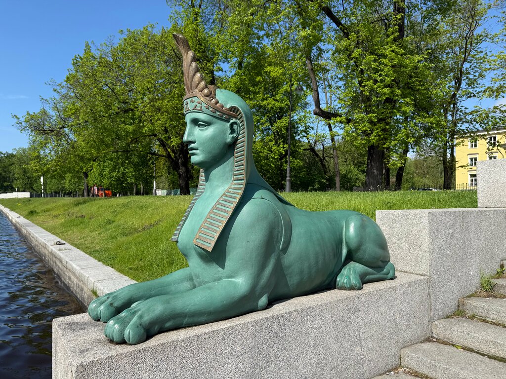 Park, sokak heykeli Сфинкс, Saint‑Petersburg, foto
