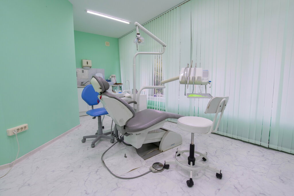 Özel ağız ve diş sağlığı klinikleri ve muayenehaneleri Renessans, Nijni Novgorod, foto