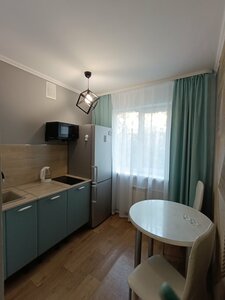 Апартаменты в Шелехове 11 (No:6, 1-y mikrorayon, Shelekhov), otel  Shelekhov'dan