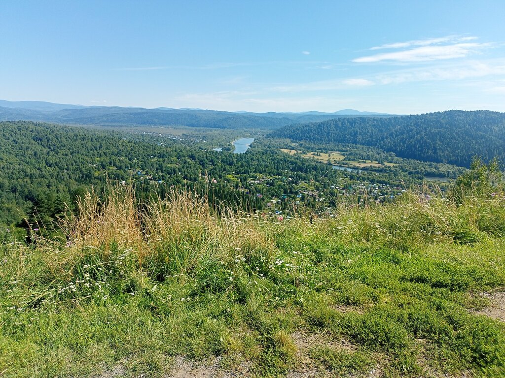 Pınar, çay Spring, stream, Mejdureçensk, foto