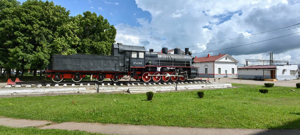 Teknoloji anıtı Паровоз-памятник Эш-4290, Viazma, foto