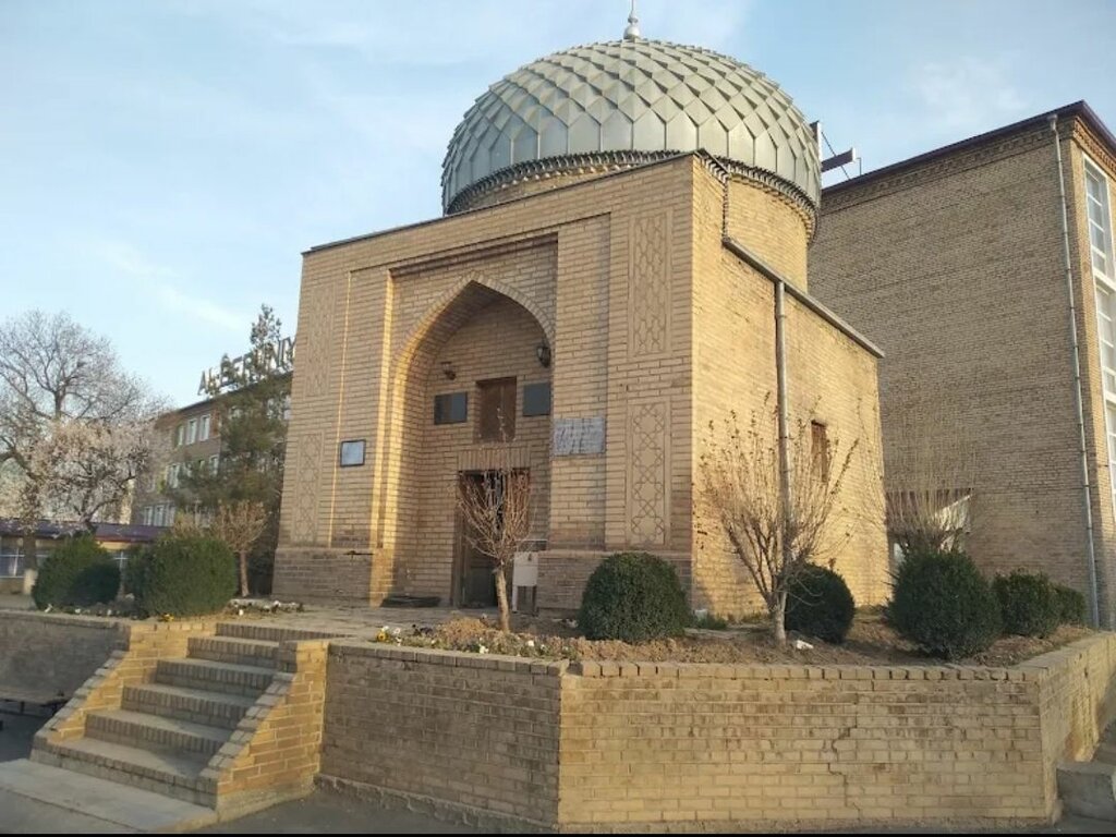 Müzeler ve sanat galerileri Nureddin Baba Türbesi, Taşkent, foto