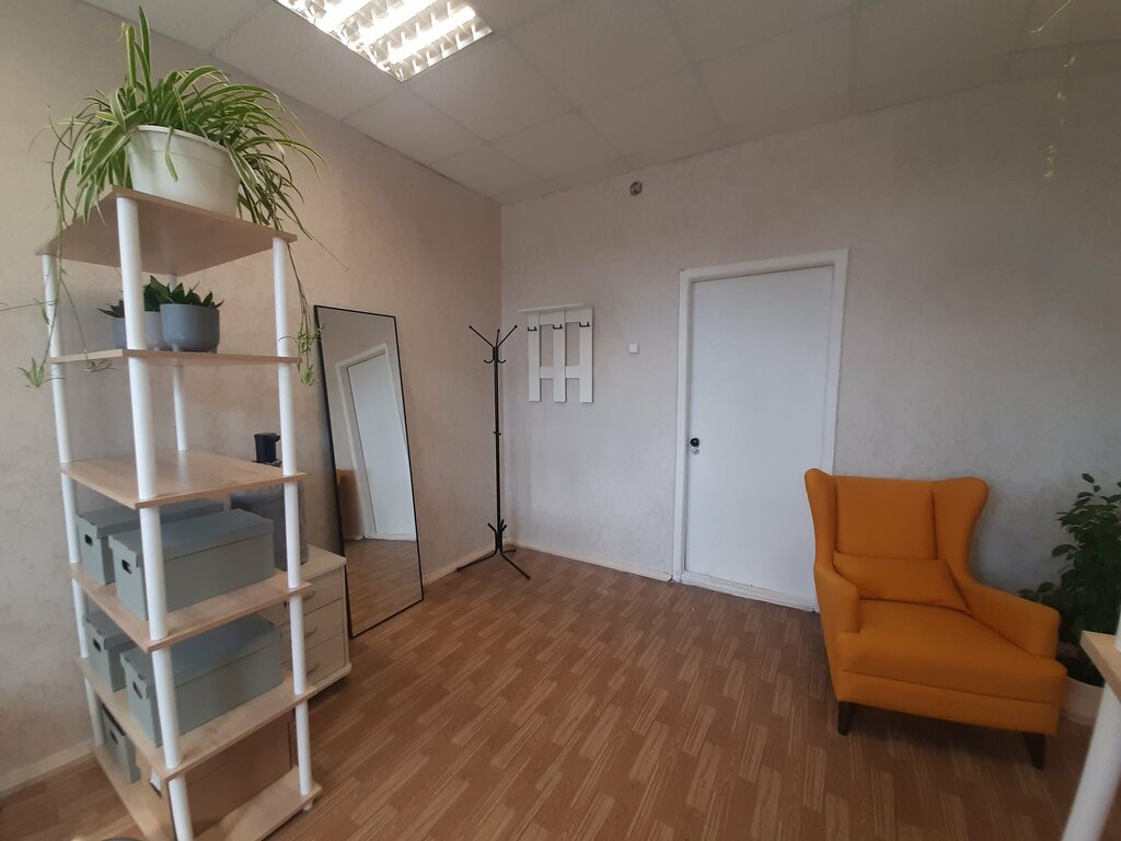 Emlak ofisi Valentina Home, Asbest, foto