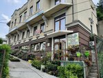 Briz (Frunze Street No:16), sera ve bahçe ürünleri  Tuapse'den