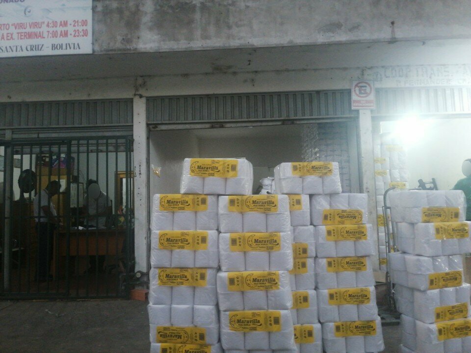 Toptan satış mağazaları Tienda De Barrio, Santa‑Krus, foto