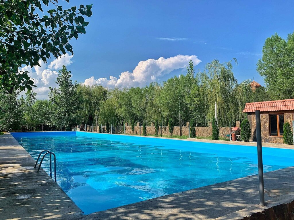 Kültür ve eğlence parkları Mankanoc Hangsti Goti, Aragatsotn, foto