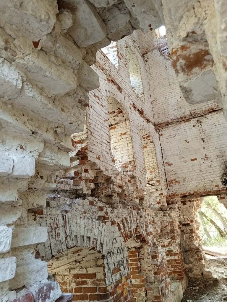 Turistik yerler Старая кирпичная мельница, Samarskaya oblastı, foto