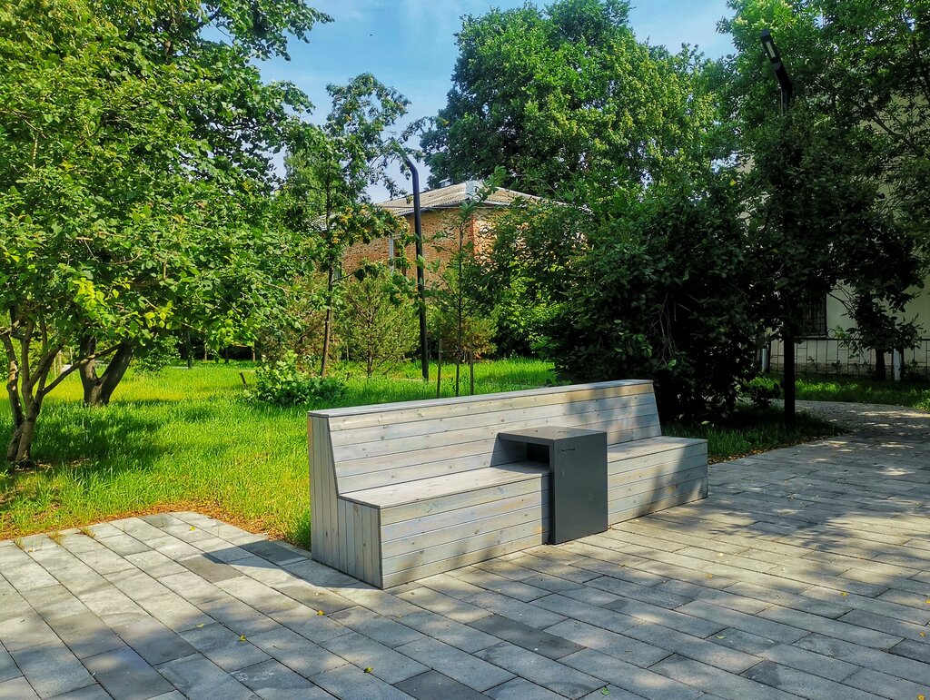 Meydan Nikitsky Garden, Kirov, foto